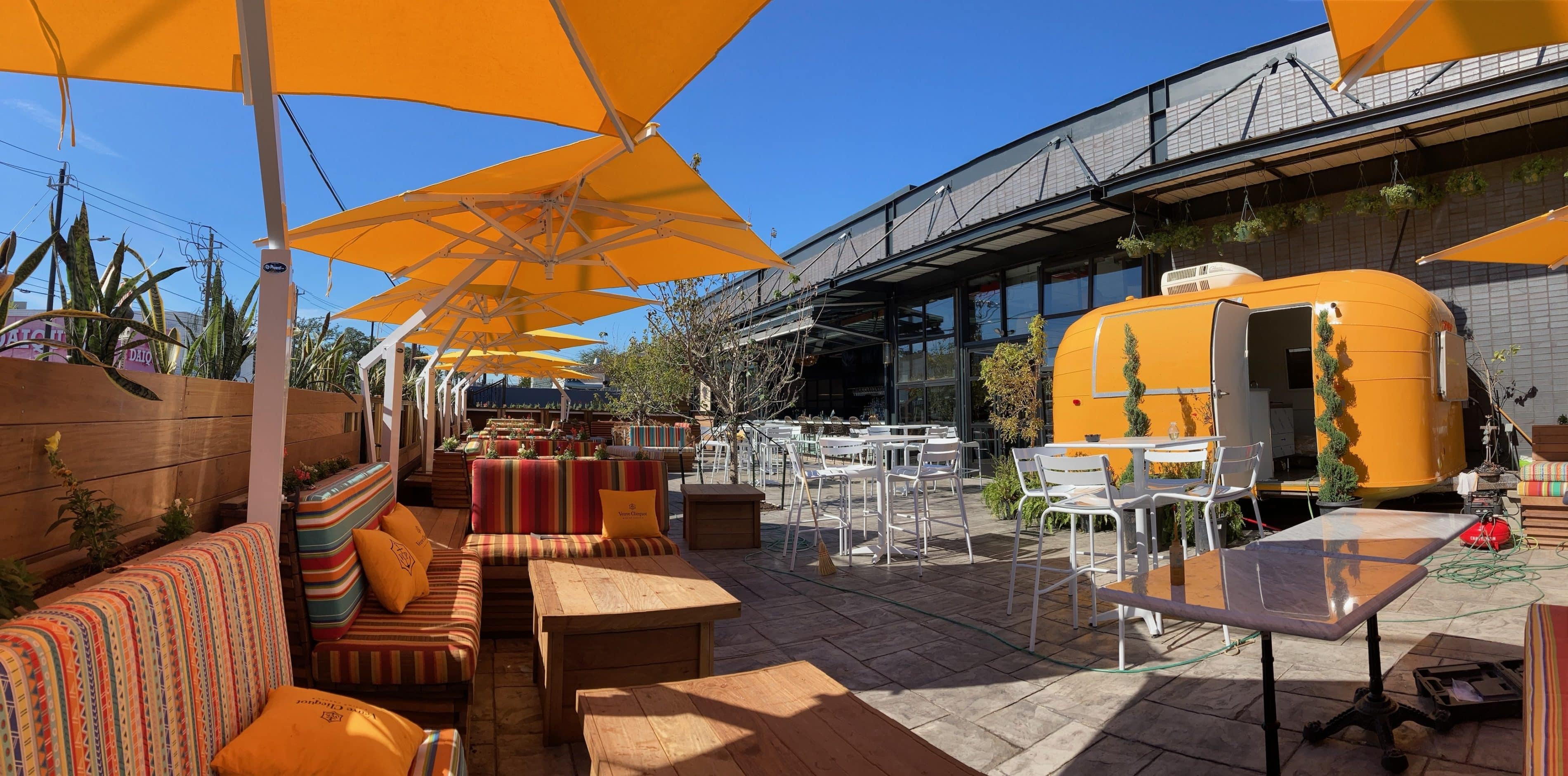 How To Choose the Right Outdoor Furniture