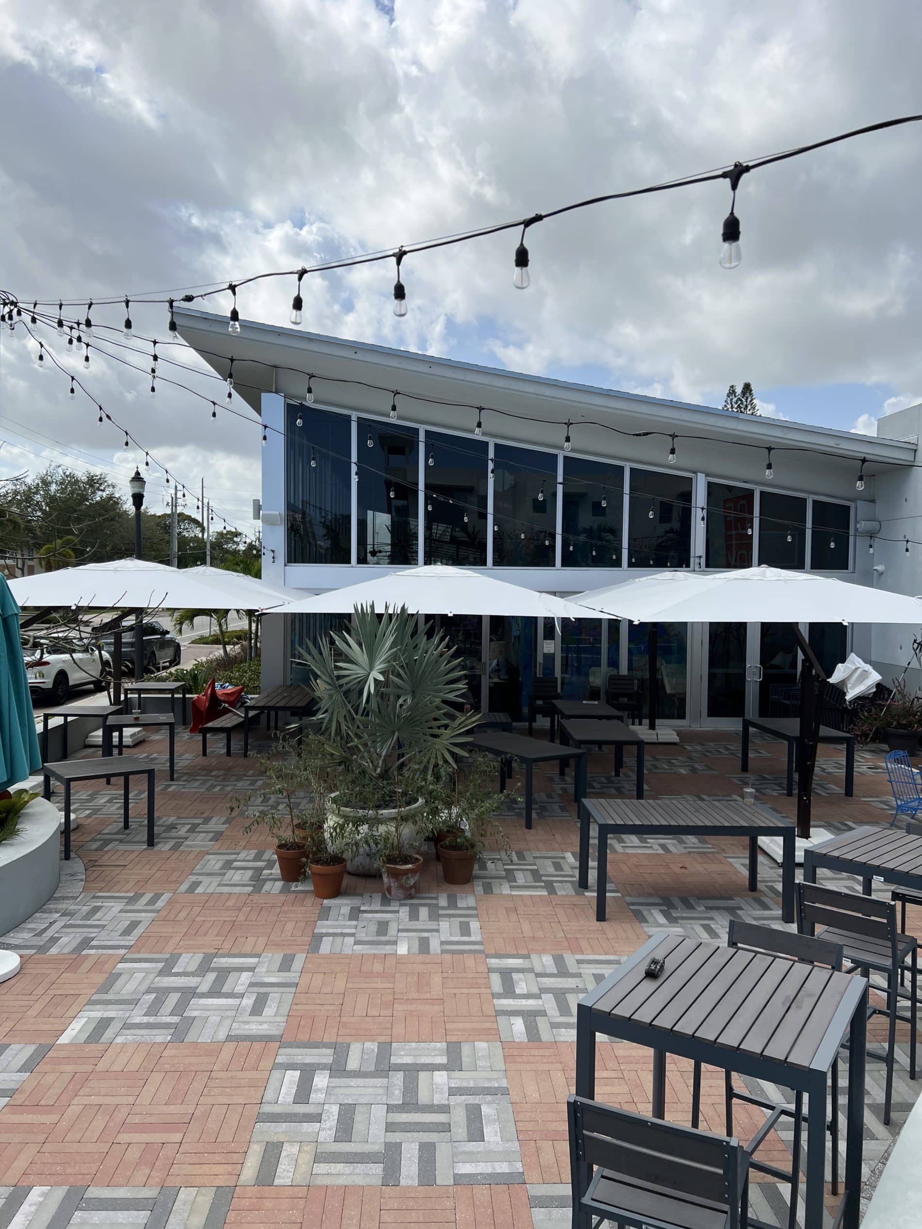 IceBox Cafe Project by Poggesi® USA