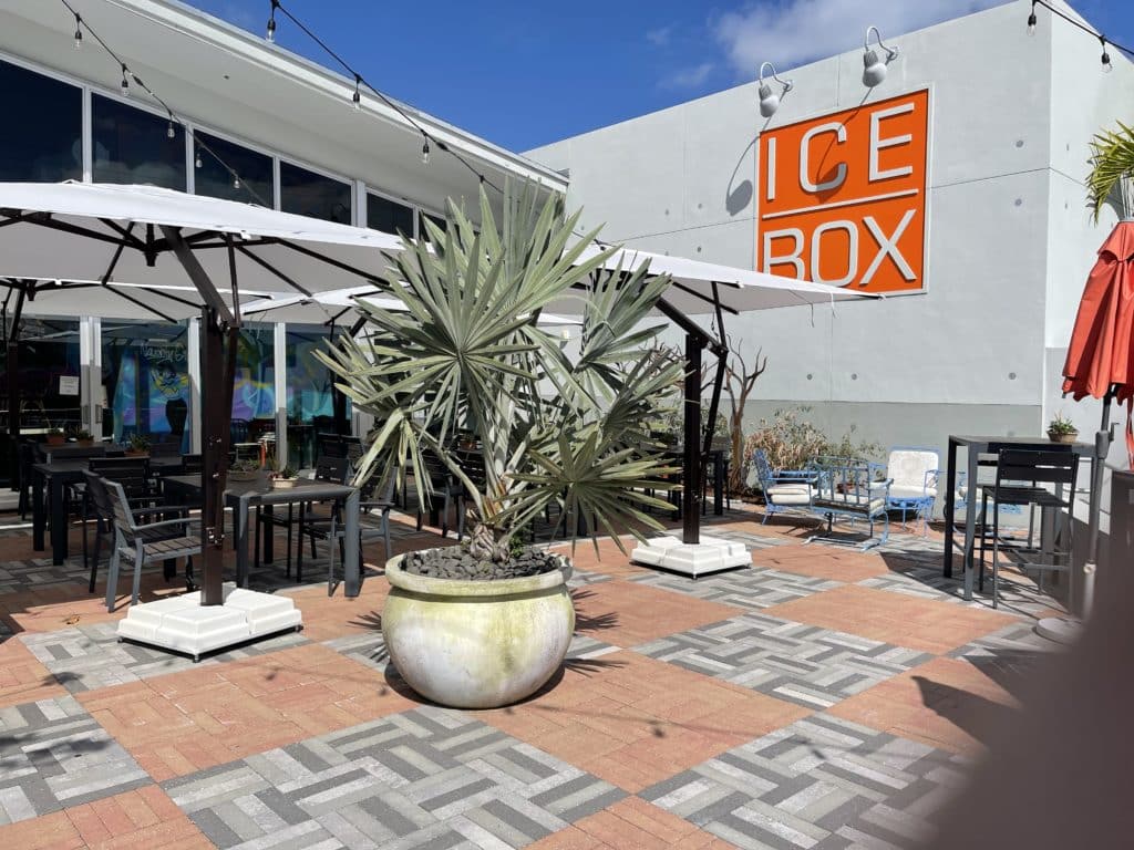 IceBox Cafe Project by Poggesi® USA