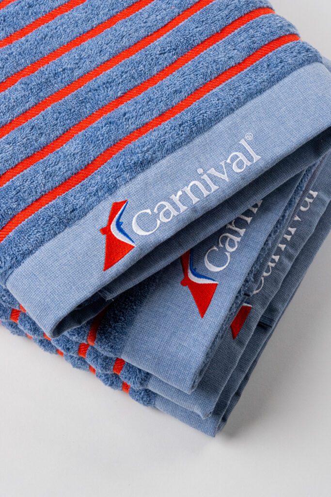 Custom Pool Towels | High Quality Custom Embroidered Pool Towels ...