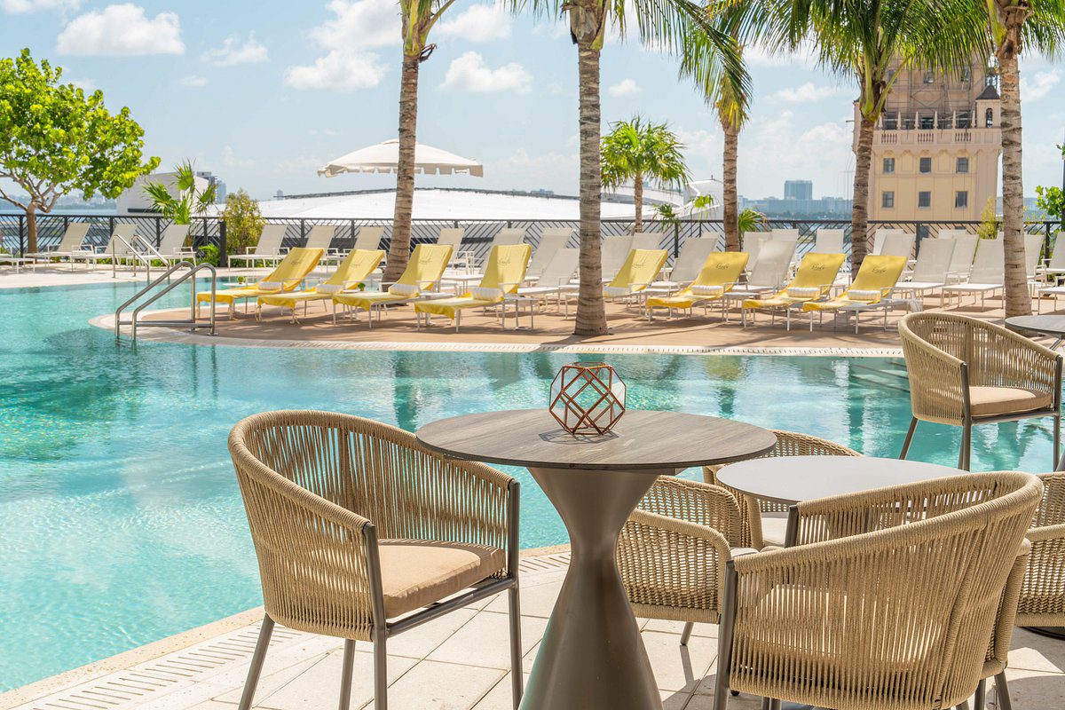 Gale Miami Hotel and Residences - Poggesi® USA